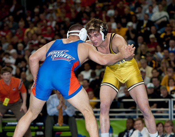 Max Askren Shifts Gears from Competitor to Coach; Dapper Dan U.S ...